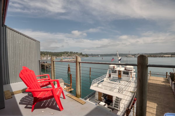 Captain's Quarters - Anchor Pier Lodge | 1 Bedroom Studio in Newport ...